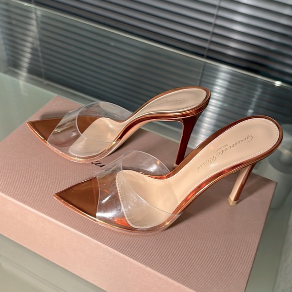 Gianvito Rossi | Shoes | Gianvitto Rossi Plexi Clear Metallic Mango ...
